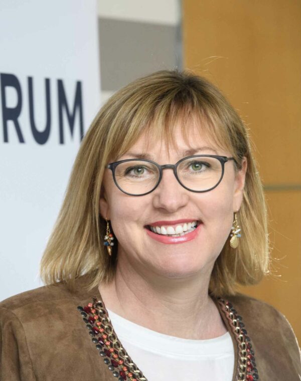 Edith Wolf - Generation CEO